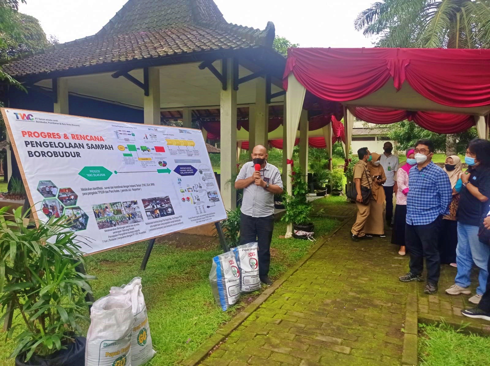 Atasi Sampah Di Wisata Borobudur, PT TWCB Kerjasama Dengan TPS3R Sekitar - BorobudurNews