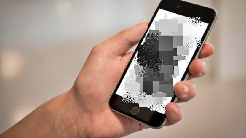 VIRAL !! Sebuah Video Asusila Seorang Perempuan Asal Bumi Reog, Polisi ...