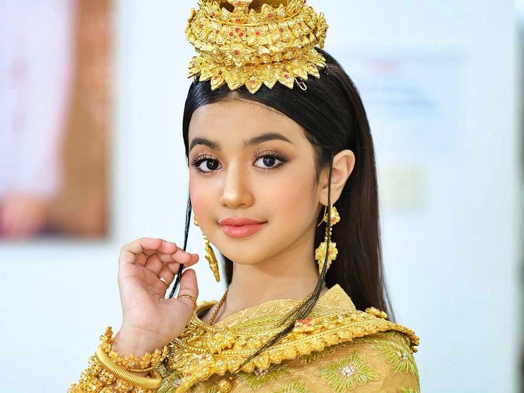 Daftar 8 Weton Tibo Ratu Menurut Primbon Jawa - BorobudurNews