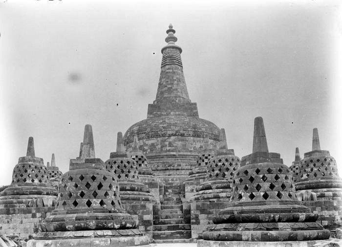Mengenal Chatra di Puncak Stupa Candi Borobudur yang Diusulkan Dipasang ...