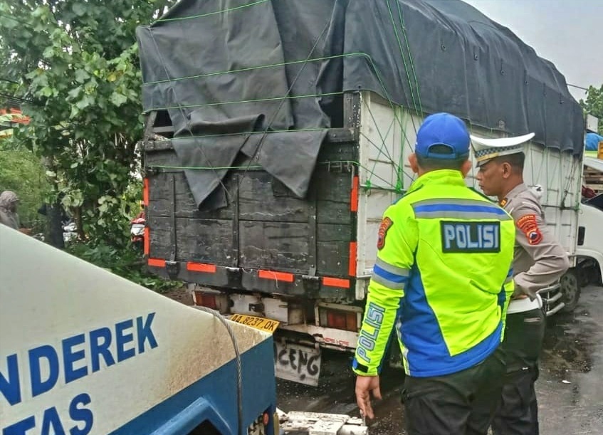 Kecelakaan Beruntun di Banyumas, Dua Warga Asal Magelang Meninggal Dunia - BorobudurNews