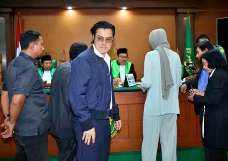 Sidang Cerai Baim Wong dan Paula Memanas, Debat Sengit Sempat Terjadi - BorobudurNews