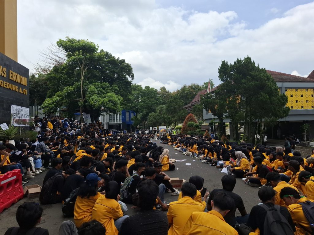 Mahasiswa Untidar Demo, Tuntut Pencopotan Dosen dan Pengusutan Dugaan ...