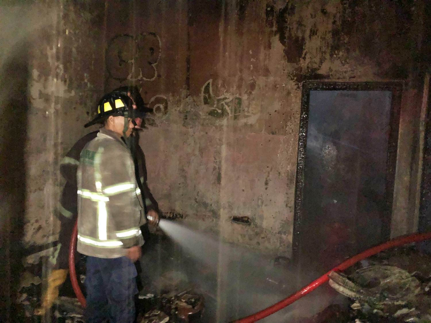 Warung Soto di Muntilan Ludes Terbakar, Diduga Akibat Korsleting Listrik - BorobudurNews