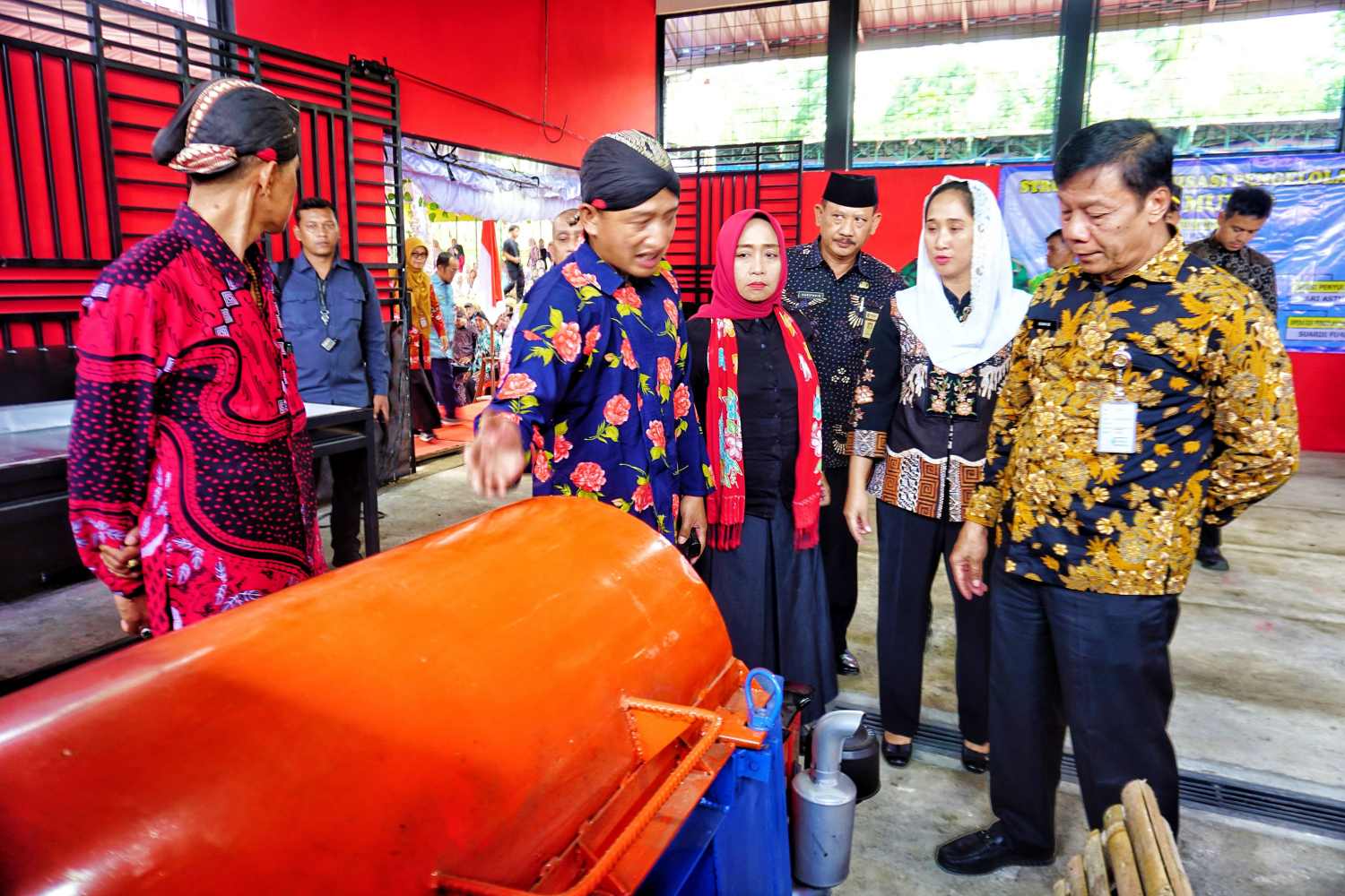 Sampah Jadi Kompos dan Produk Bernilai, Magelang Dorong TPS3R Berbasis Masyarakat - BorobudurNews