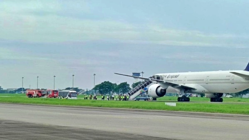 Ancaman Bom, Pesawat Saudia Airlines Rute Jeddah–Jakarta Mendarat ...